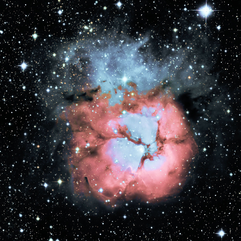 The Trifid Nebula M20 | Telescope Live